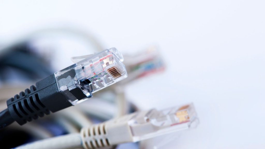 ¿Qué es un conectro RJ45 y para qué sirve? - BeTecnologia